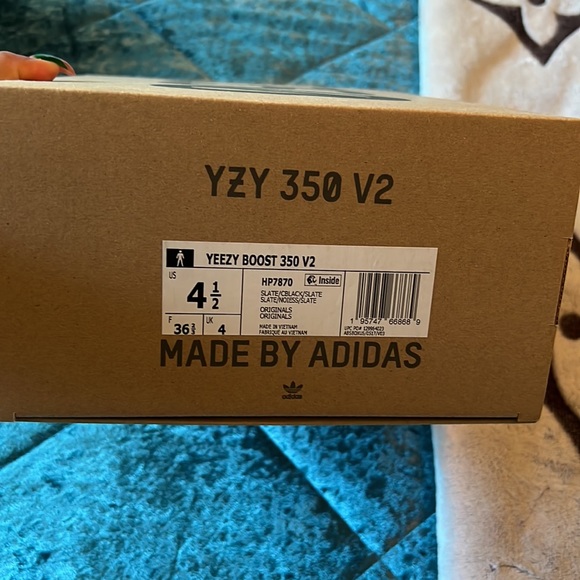 Yeezy | Shoes | Yeezy 35 V2 Sneakers | Poshmark